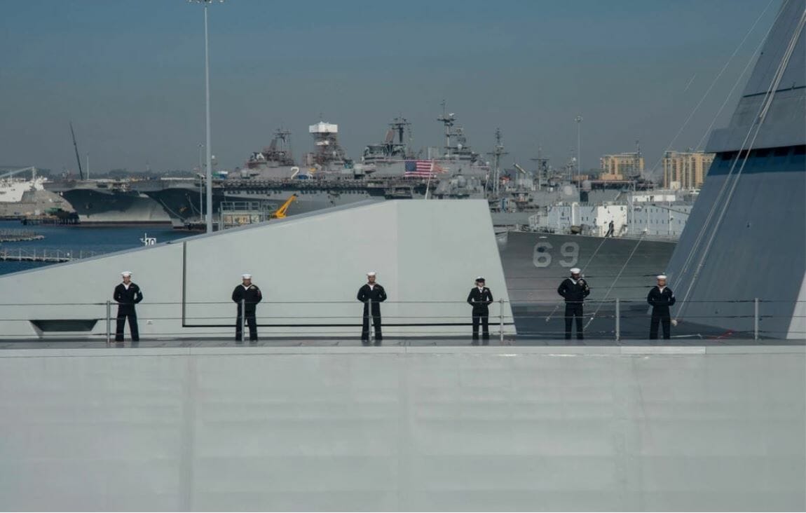 Raytheon Awarded $483 Million Contract for DDG 1000 Class Combat System ...