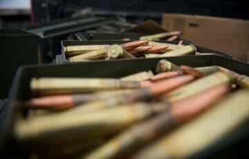 U.S. Army Ramps Up 155mm Shell Production With New Ammo Facility ...