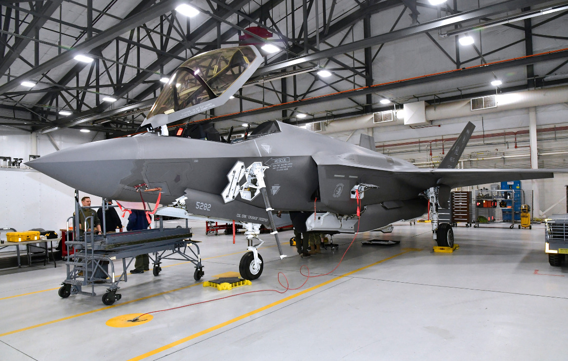 Crowd-Sourcing Flight Data With the QRIP-Equipped F-35 - ClearanceJobs