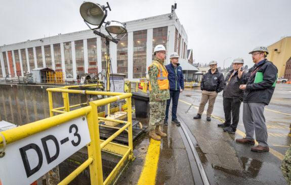 Navy Awards $400 Million Contract to 10 Contractors for NAVFAC ...