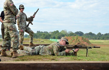 Army Awards $95M Deal to Sig Sauer for Machine Gun Support Gear ...